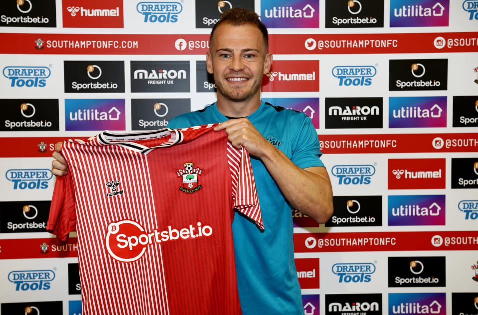 Saints complete Fraser loan | Southampton FC Official Site